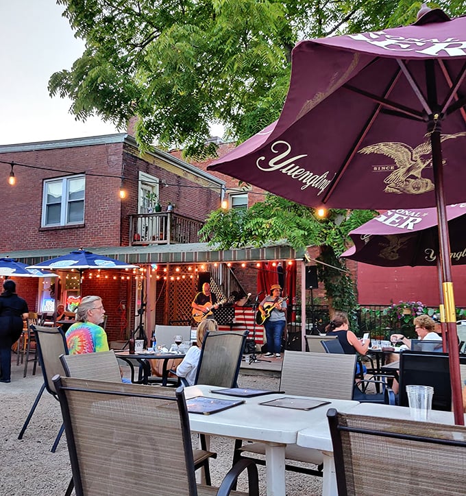 Live music and outdoor dining—because sometimes your ears deserve as much of a treat as your taste buds.