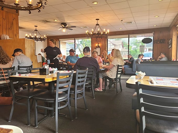 The best soundtrack to breakfast? The gentle hum of conversation and coffee cups clinking. Community served alongside the eggs.