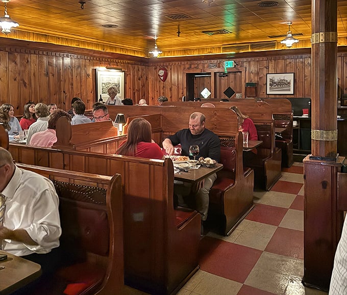 These wooden booths have witnessed first dates, business deals, and anniversary celebrations – if they could talk, they'd probably just say "order the ribeye."