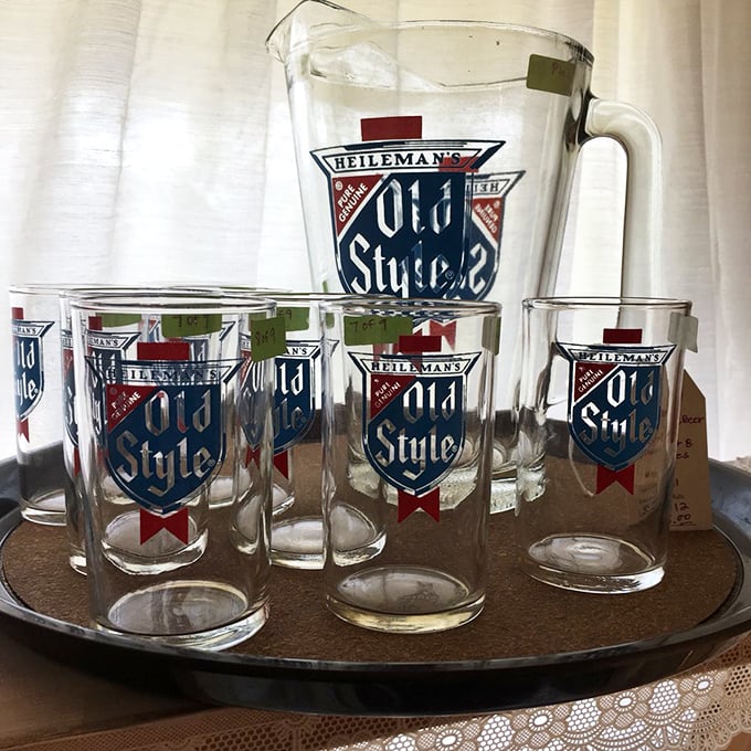 Heileman's Old Style beer set—perfect for serving drinks to friends while reminiscing about when Cubs tickets cost less than a mortgage payment.
