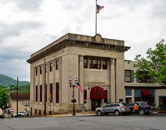 Hollidaysburg Trust Co. building looks like it should be on currency—which is fitting for a former bank. Those columns weren't just decorative; they were statements of permanence.