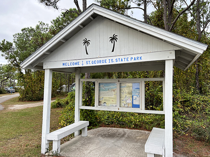 "Welcome to Paradise" doesn't need to be spelled out on this charming information kiosk—the surroundings speak for themselves.