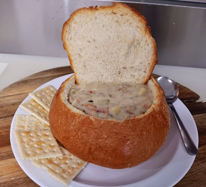 Bread bowl of clam chowder so hearty it could qualify as housing in San Francisco. The crackers are just there for moral support.