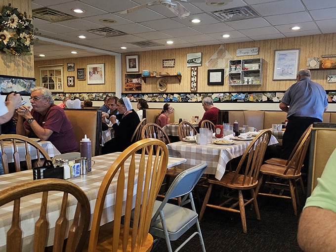 The dining room hums with the universal language of satisfaction—forks pausing mid-air as diners take a moment to appreciate culinary bliss.