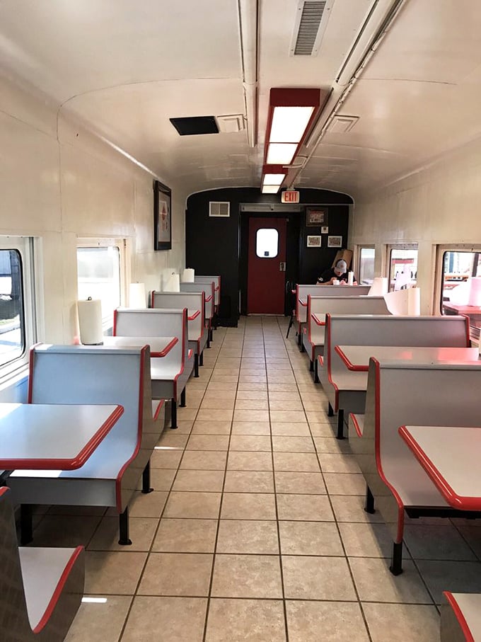 Empty tables are a rare sight at Salty's—this photo must have been taken during that mythical five-minute window between lunch and dinner rush.