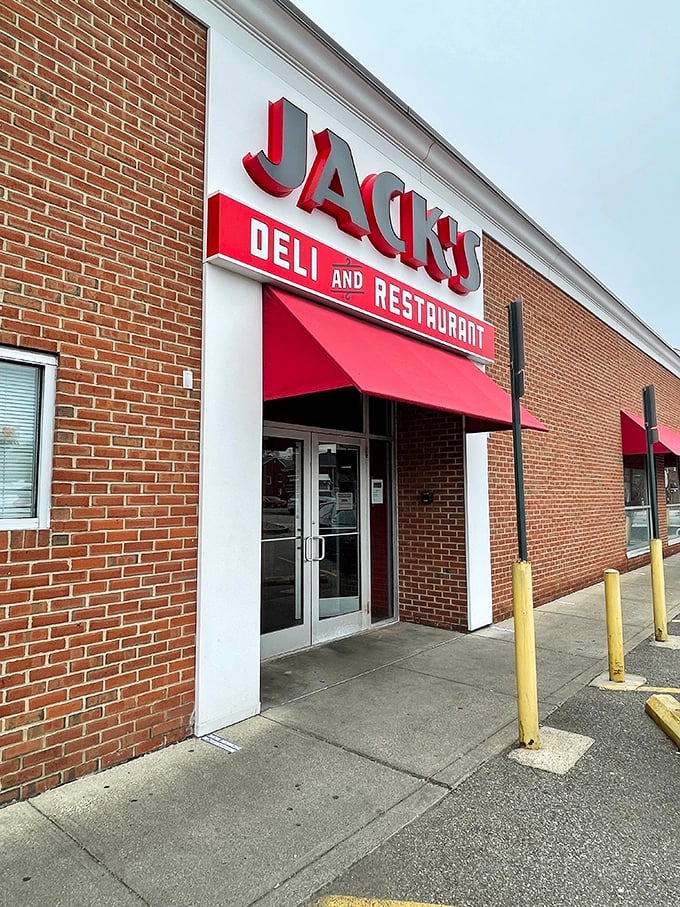 The entrance promises no pretension, just honest-to-goodness food that hasn't changed because it's never needed to – culinary wisdom in brick and mortar.