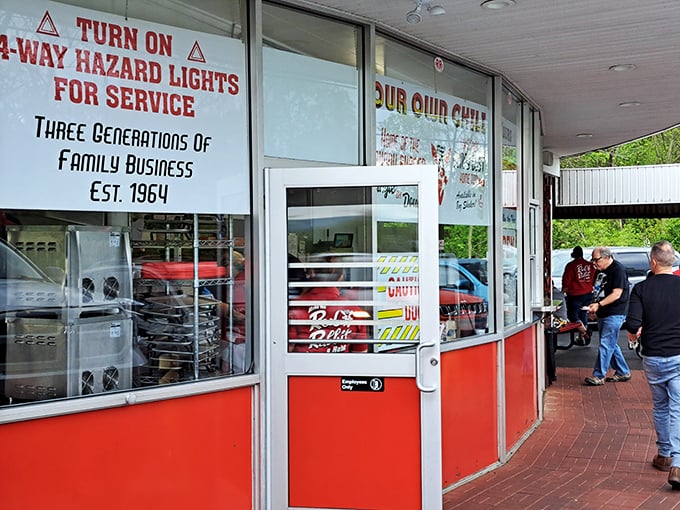 "Turn on 4-way hazard lights for service" reads like poetry to anyone who appreciates authentic Americana. Three generations of family business since 1964!
