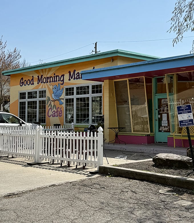 Cheerful colors and picket fence charm - Good Morning Mama's exterior promises the kind of breakfast that makes you smile.