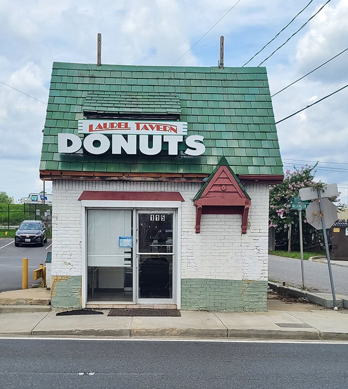 This classic diner-style building has been perfecting the donut game since your grandparents' era.