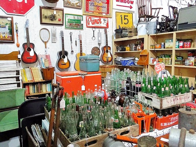 Inside this spacious mall, vintage guitars and collectible bottles create a nostalgic symphony.
