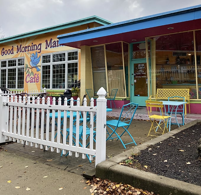Bright and welcoming like Sunday morning itself - this colorful cafe looks like comfort food happiness from the outside.