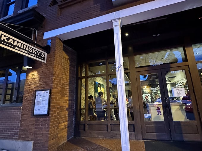 Evening at Kaminsky's brings a warm glow to this brick-fronted dessert paradise. The perfect finale to a night on the town!