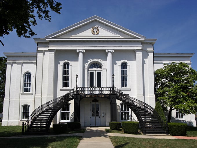 Where history and justice meet — the iconic Appellate Court in Mount Vernon, Illinois.