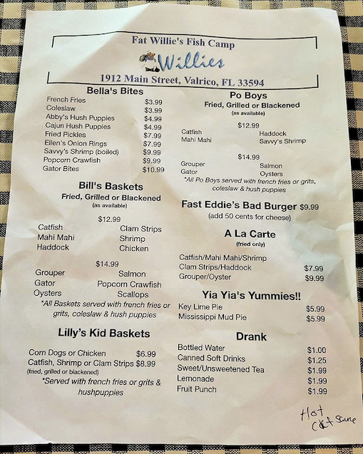 The menu reads like a love letter to Florida's waters – from Bella's Bites to Yia Yia's Yummies, each section offers treasures that would make Neptune himself jealous.