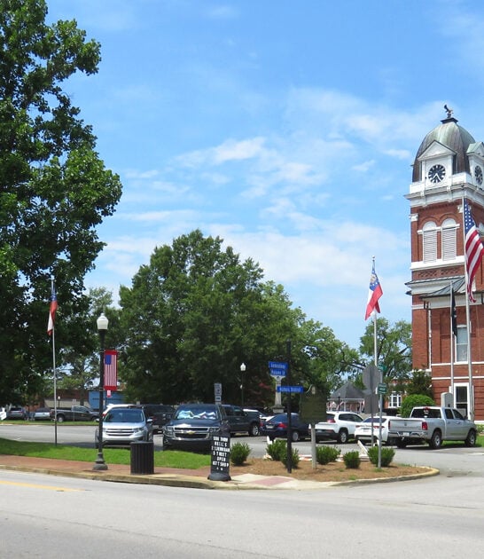 charming town georgia small ftr