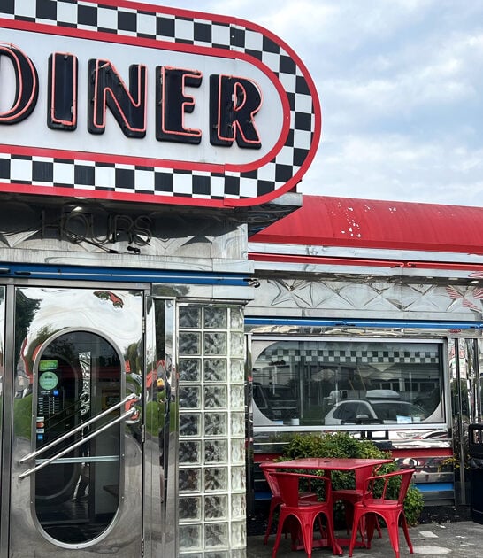 delicious burrito diner tennessee ftr