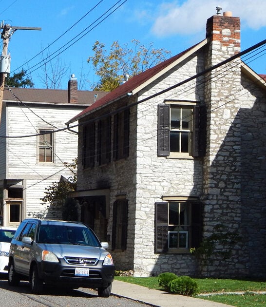 dreamy historic towns illinois ftr