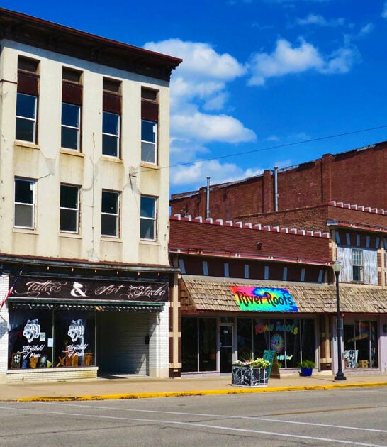dreamy towns illinois trips ftr