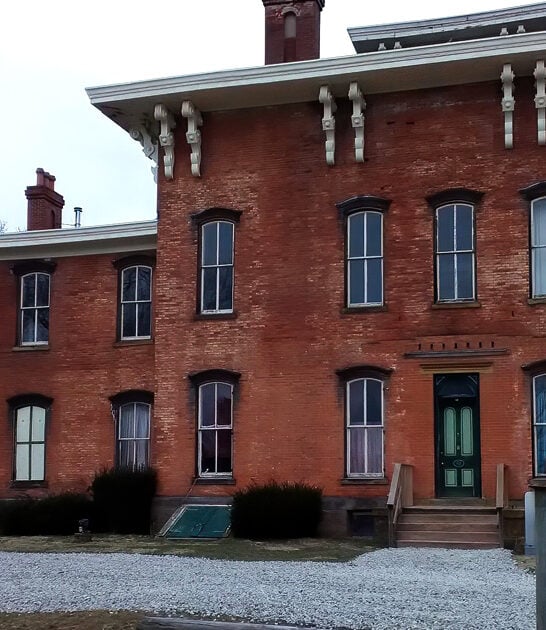 eeriest old mansion ohio ftr