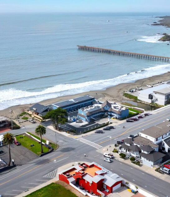 enchanting seaside town california ftr