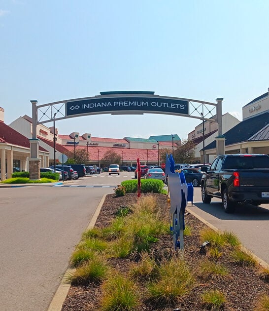enormous mall indiana outlet ftr