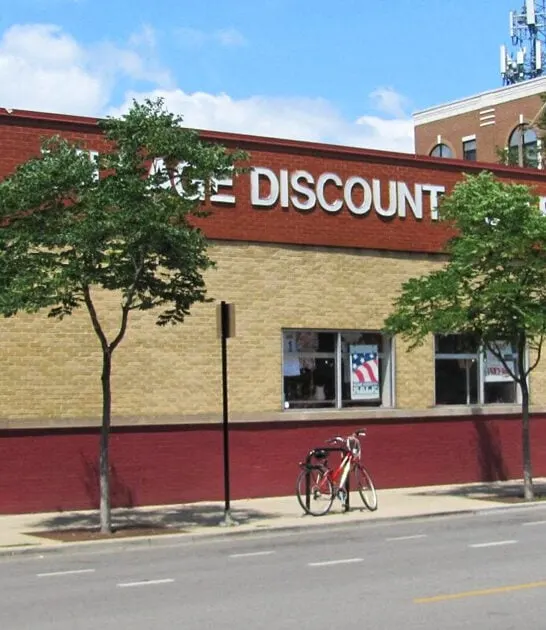 enormous secondhand shops illinois ftr