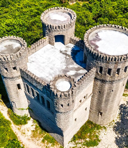 florida postcard worthy castle ftr