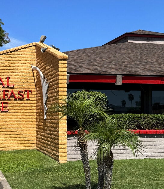 frills arizona steak eggs ftr