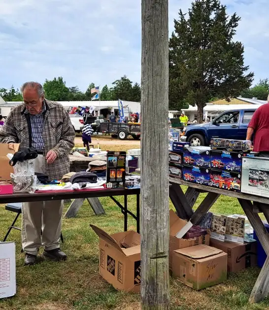 gigantic swap meet virginia ftr