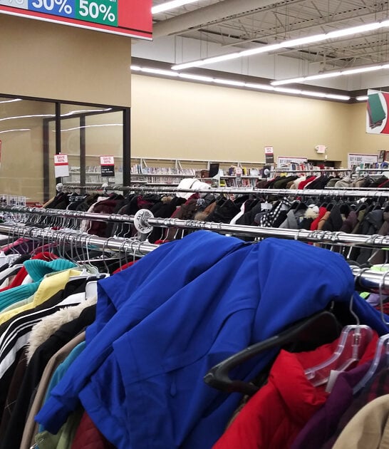 gigantic thrift illinois store ftr