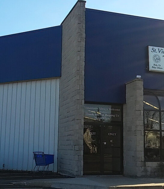 gigantic thrift wisconsin wardrobe ftr
