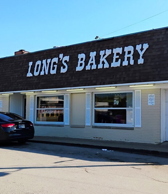 iconic donut indiana dine ftr