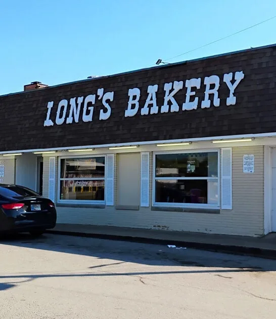iconic donut indiana dine ftr