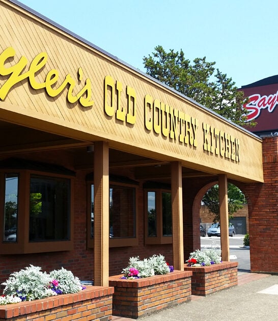 iconic steakhouse oregon ftr