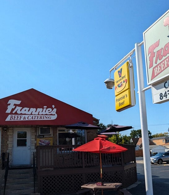 illinois chicago dogs restaurant ftr