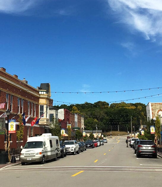 illinois tiny town ftr