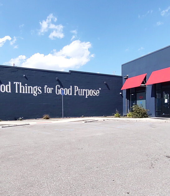 indiana enormous secondhand shop ftr