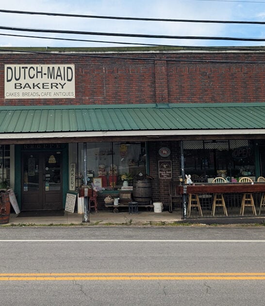known cinnnamon bakery tennessee ftr