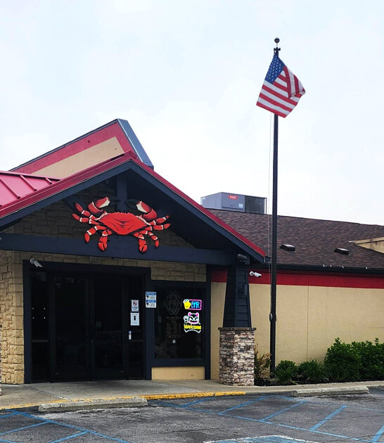legendary crawfish indiana restaurant ftr