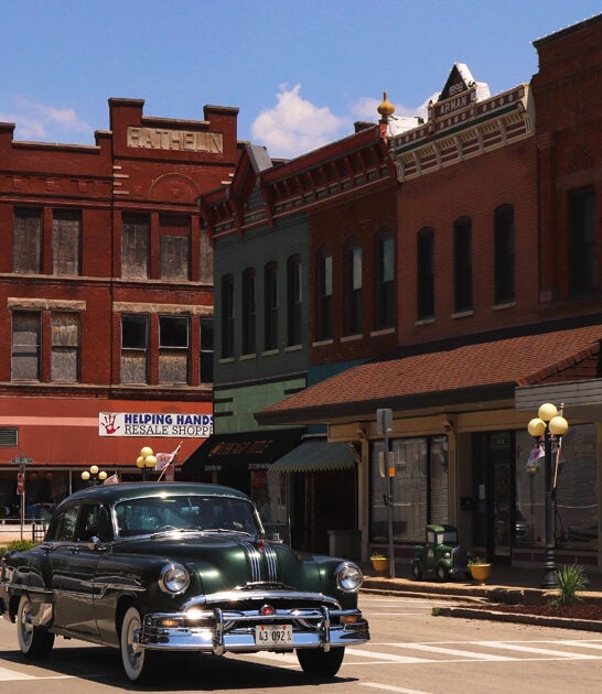 majestic historic town illinois ftr