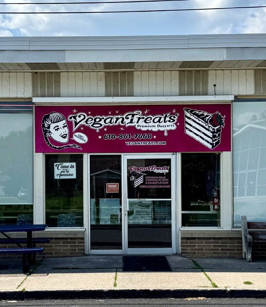 mini cakes bakery pennsylvania ftr