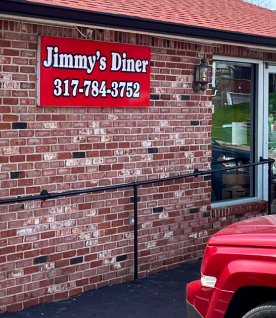 mom diners indiana locals ftr