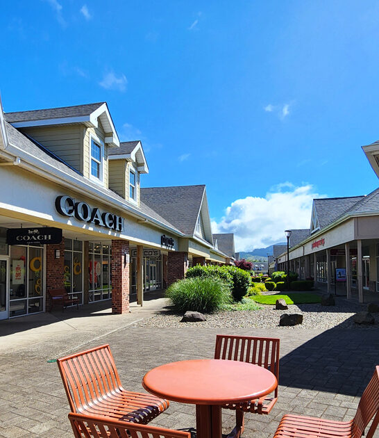 oregon gigantic outlet mall ftr