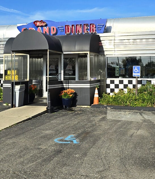 restaurants michigan delicious food ftr