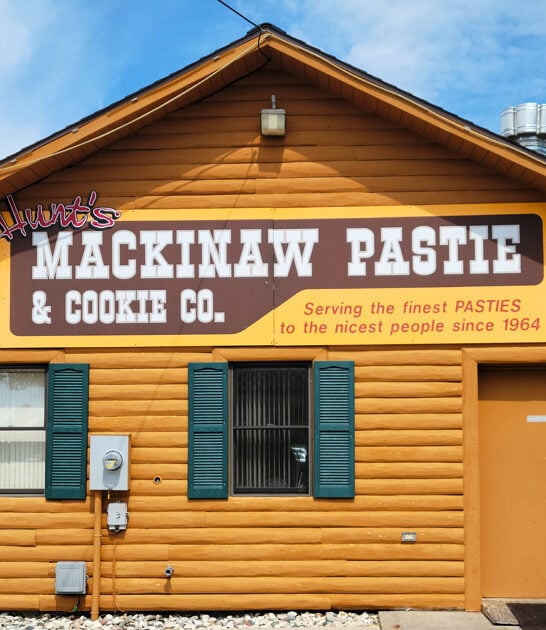 shop michigan iconic pasty ftr