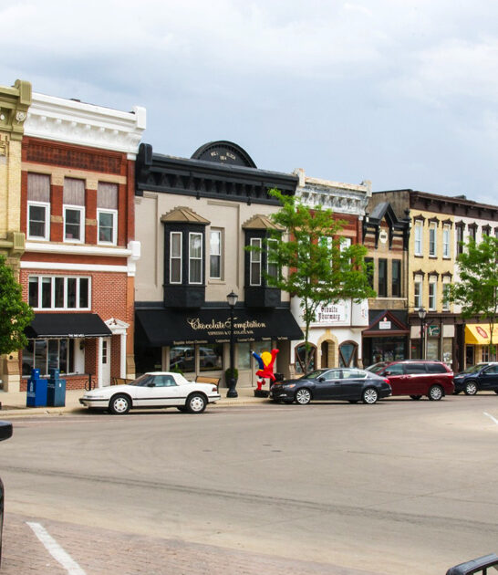 small retirement towns wisconsin ftr