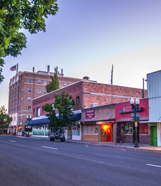 town oregon affordable charming ftr