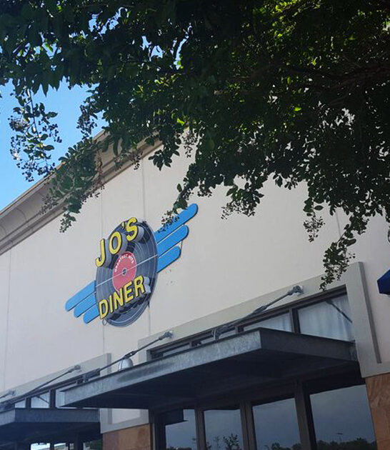 unassuming meatloaf diner mississippi ftr