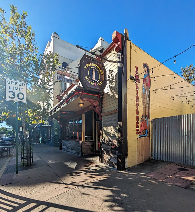 Step right up to this Western wonderland where the sidewalk practically rolls out a red carpet for hungry visitors.