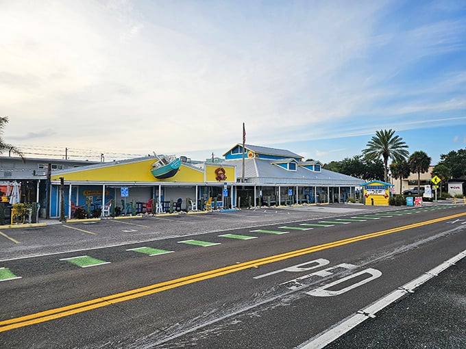 A roadside view that promises paradise – this yellow and blue seafood haven has been stopping traffic and starting appetites for generations.